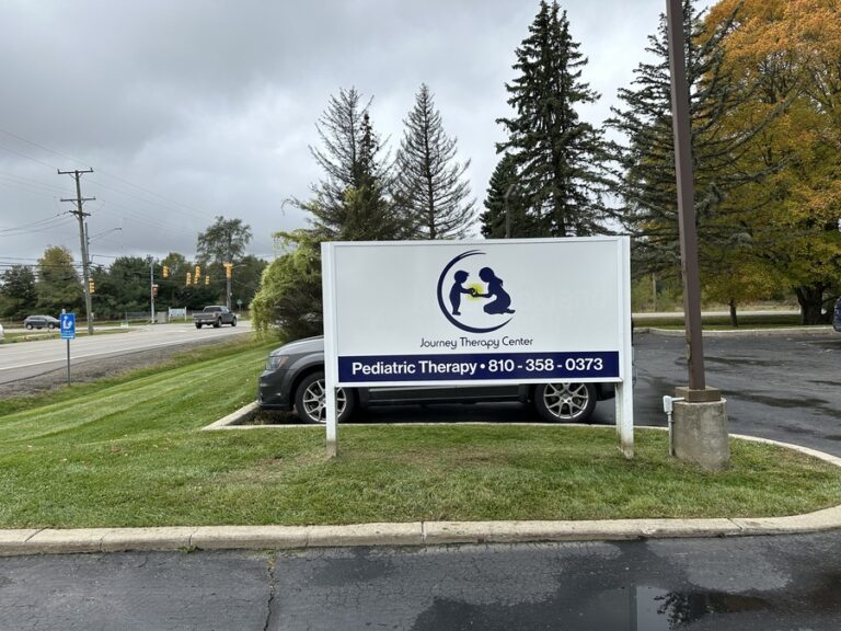 Detroit Outdoor Signs | Custom Exterior Signs